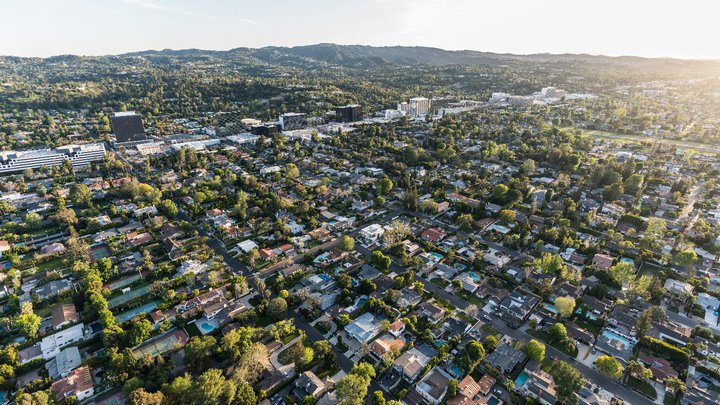 EverBank opens branch in Encino, California | ATM Marketplace