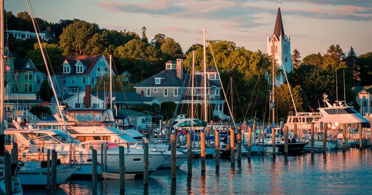 Carousel arcade debuts on Mackinac Island with Sacoa cashless system ...