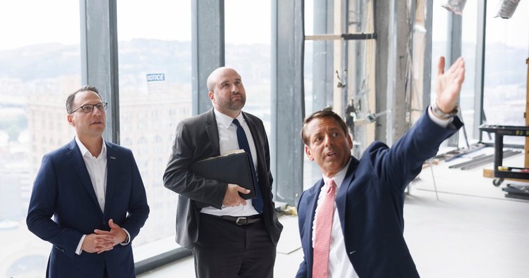 FNB hosts Pennsylvanian Governor Shapiro for headquarters tour | ATM ...