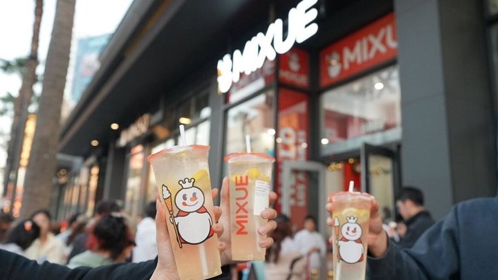 Mixue makes American debut in Hollywood | Fast Casual