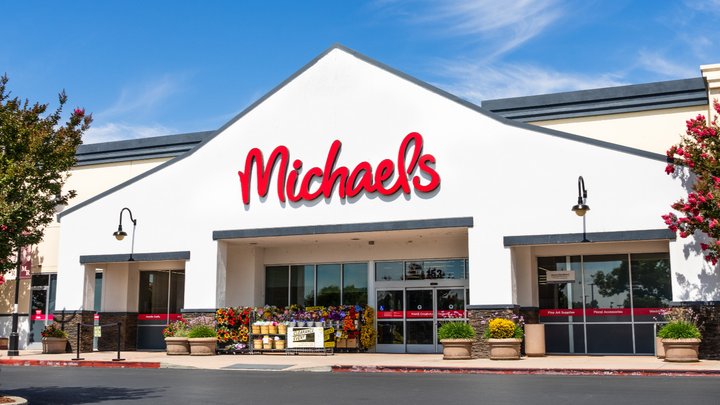 Michaels teams with DoorDash, Uber Eats to expand delivery options ...