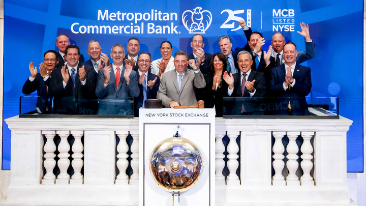 Metropolitan Commercial Bank celebrates 25th anniversary by ringing ...