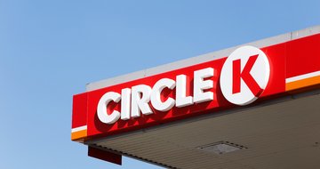 Circle K owner hikes offer to buy 7-Eleven parent company | Retail ...