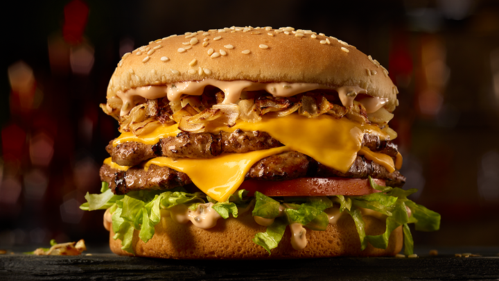 Carl's Jr. releases value friendly Cali XL Burger | QSR Web