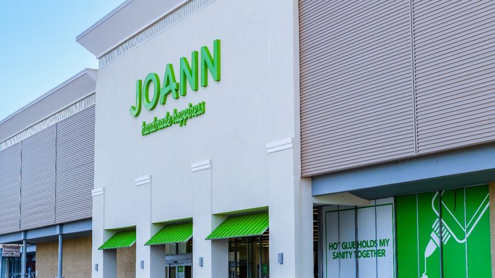 Joann ramps up early for holiday sales with big hiring kickoff | Retail ...