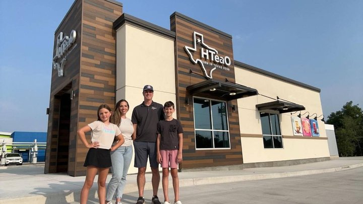 HTeaO opens location in Universal City, Texas | QSR Web