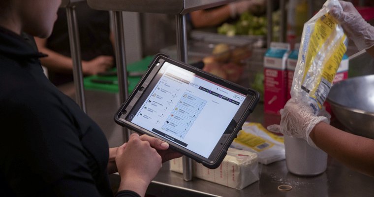 From prep to profit: How honeygrow is tackling rising costs with AI ...