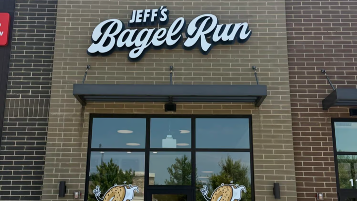 Jeff’s Bagel Run reports 26% sales growth, doubles store count | Fast ...