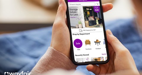 Customer Experience - Topic Center | Retail Customer Experience