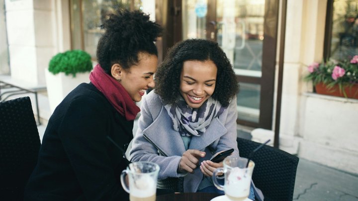 50 Funny Work Chat Names for Restaurant Teams | QSR Web