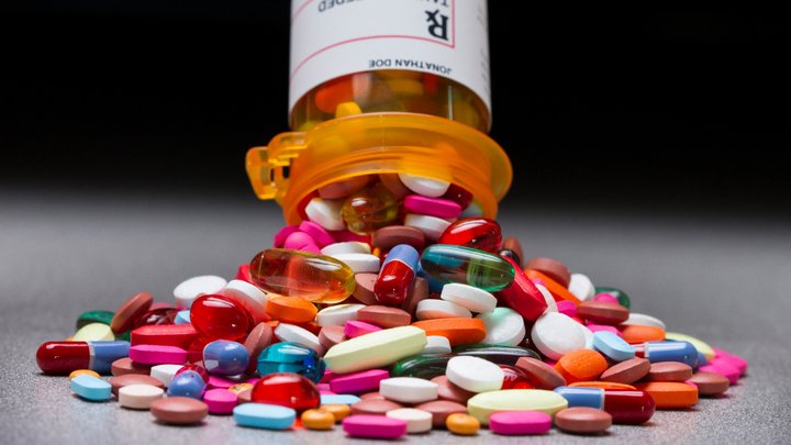 Walgreens expanding micro-fulfillment center robot tech use ...