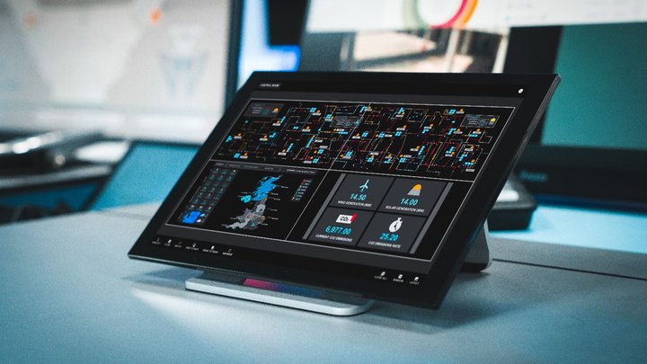 Datapath debuts solutions including Aetria Touch, VSNMini 300 controller | Digital Signage Today