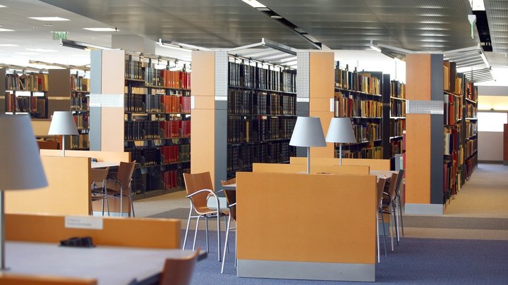 Houston ISD to install self-checkout library kiosks to comply with ...