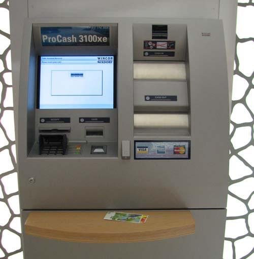 2008 Wincor World | Digital Signage Today