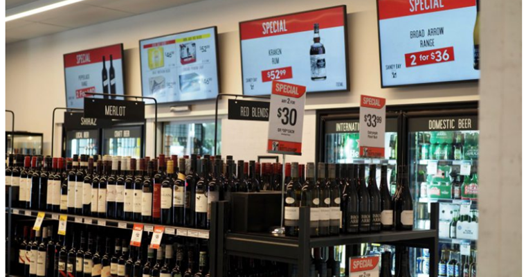 How vantage group are getting ahead with digital signage top of mind ...