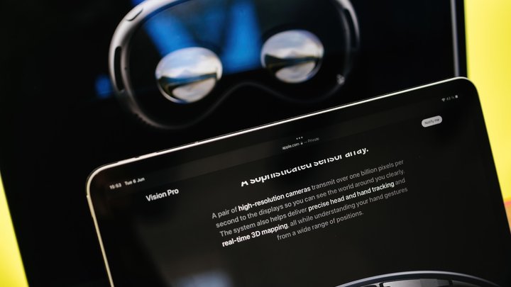 Apple enters the XR ring | Vending Times