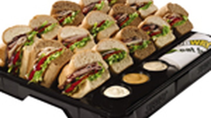 Subway unveils recycled catering trays | QSR Web
