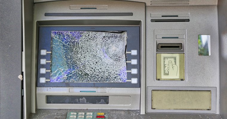 Surveillance captures ATM rip and go at Charlotte, North Carolina gas ...