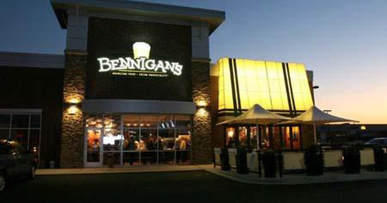 Bennigan's | Fast Casual