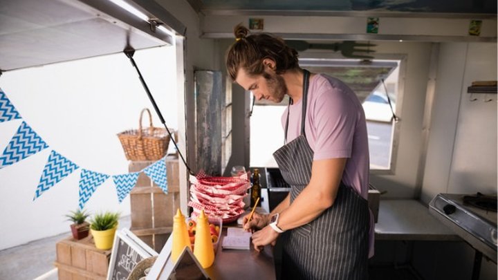 Everything food truck operators need to know about catering a wedding ...