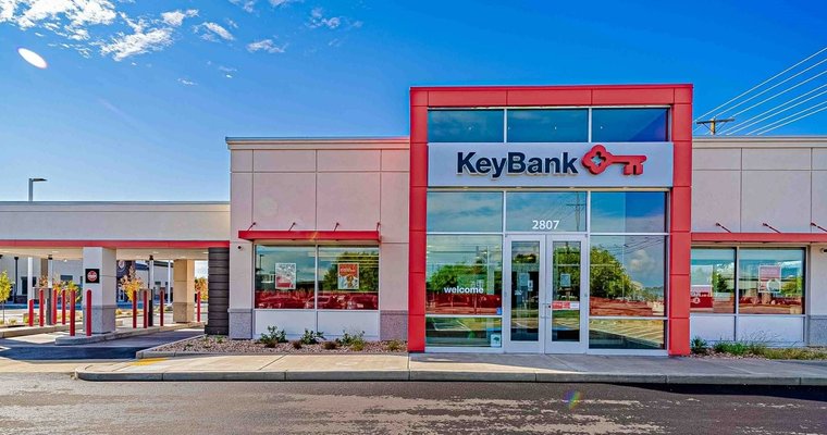 Keybank opens branch in Utah, celebrates with food trucks | ATM Marketplace