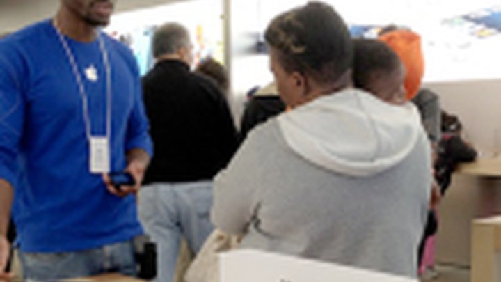 Has the Apple Store lost its uniqueness? | Retail Customer Experience
