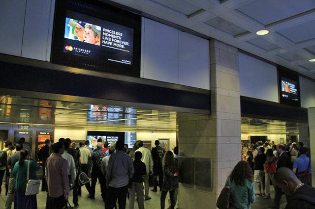 Digital out-of-home pulls into Penn Station | Digital Signage Today