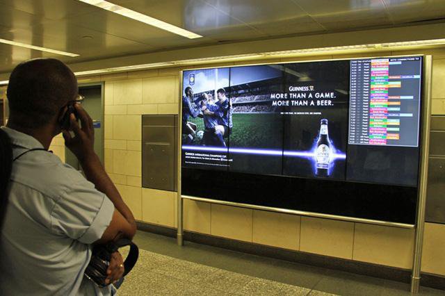 Digital out-of-home pulls into Penn Station | Digital Signage Today