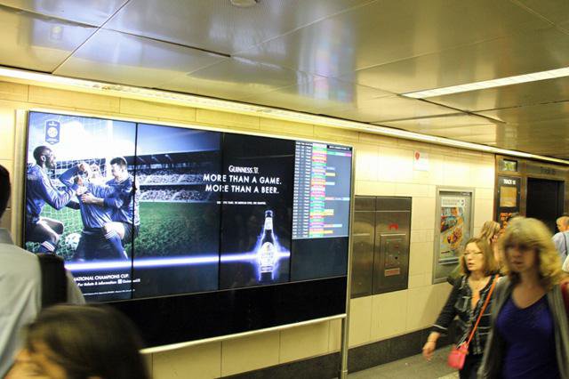 Digital out-of-home pulls into Penn Station | Digital Signage Today