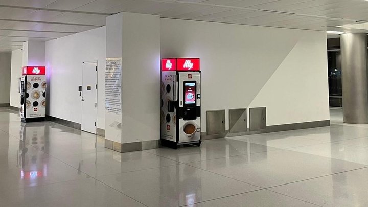 Prepango to install illycaffè machines at Denver airport | Vending Times
