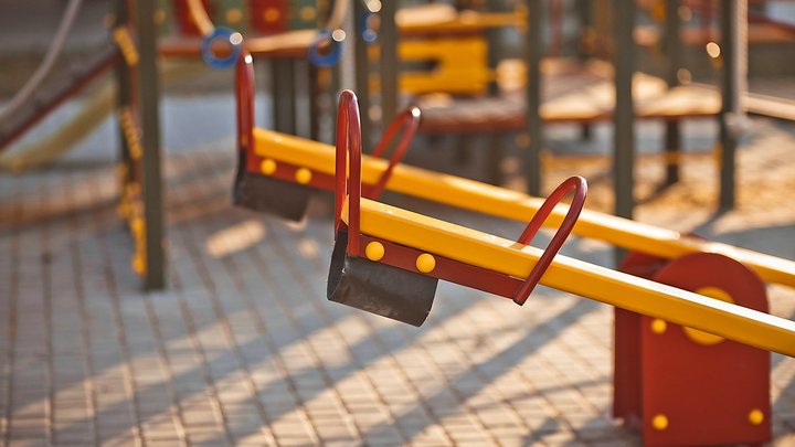 The pizza stock seesaw: Domino's soars, Rave plummets to new low ...