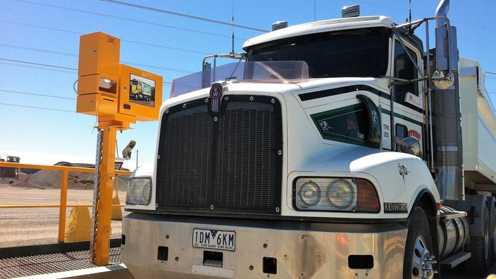 Touchmate and Zytronic team to provide kiosks for managing construction ...