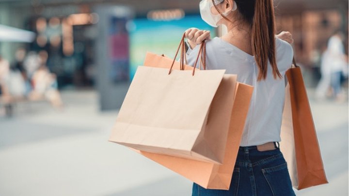 Holiday shopping during a pandemic: Trends and transitions | Retail ...