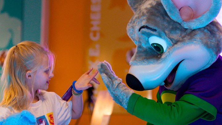 Chuck E Cheese honors kids with autism with National Sensitive Sunday ...