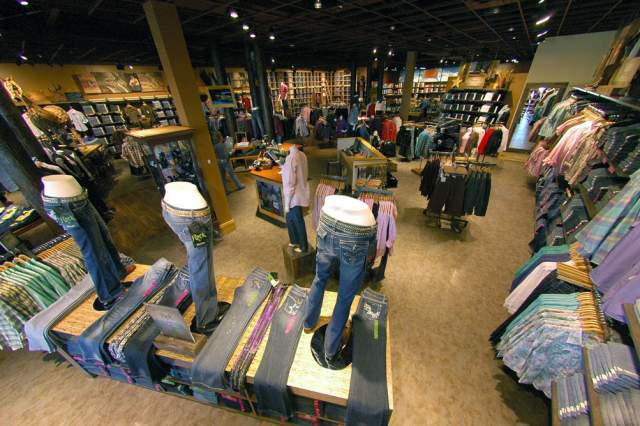 The Original Wrangler Store concept, Colorado | Retail Customer Experience