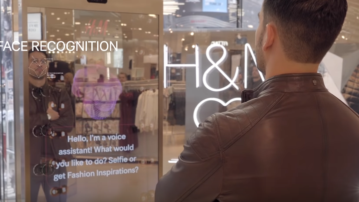 H&M enhances customer engagement with digital signage | Digital Signage ...