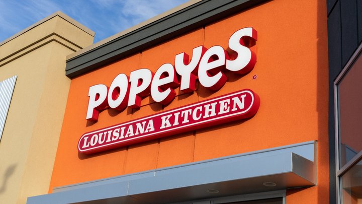 Popeyes franchisee to open 50 units in 1 year | QSR Web