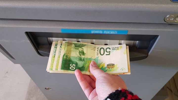Mobile ATM helps elderly in Israel | ATM Marketplace