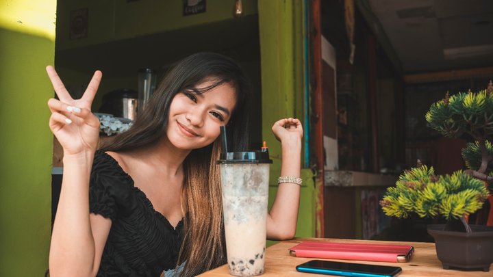 Gen Z sipping on craft beverages, less alcohol | Fast Casual