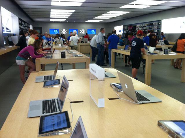 Apple using iPad as kiosk | Kiosk Marketplace