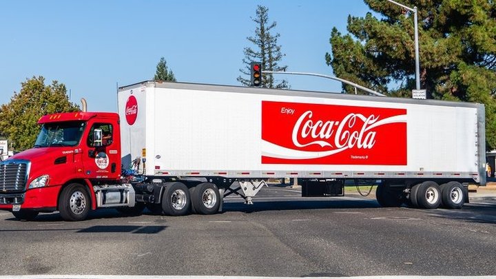Reyes Coca-Cola Bottling to expand California facility | Vending Times