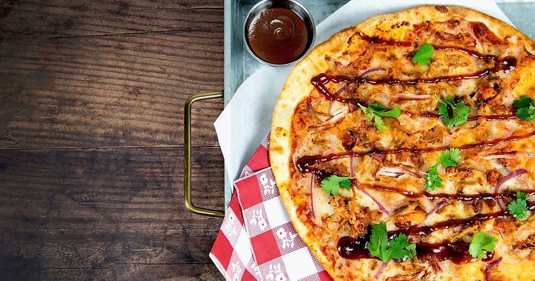 Pieology goes 'whole-hog' this holiday | Pizza Marketplace