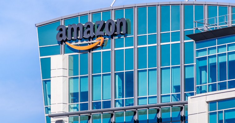 Amazon puts a hold on corporate hiring | Retail Customer Experience