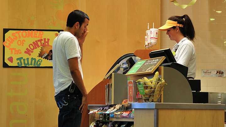 The two components of customer service training | Fast Casual