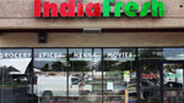 Indian grocery cooking with digital signage menu boards | Digital ...