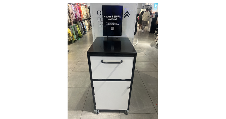 UK apparel retailer intros return kiosks | Retail Customer Experience UK apparel retailer intros return kiosks | Retail Customer Experience