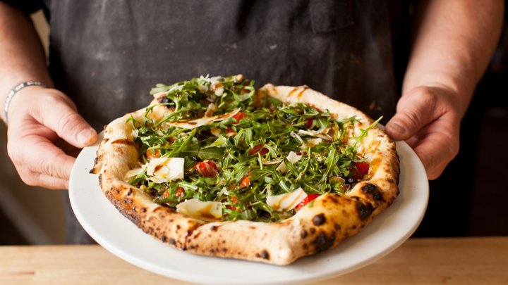Palo Mesa Pizza brings Neapolitan, Roman, traditional pies to ...