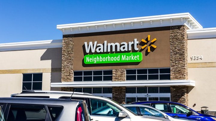 Walmart digital signage delivers broken content | Retail Customer ...