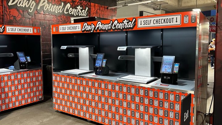 Mashgin touchless self-checkout kiosk saves NFL fans 6.5 years of game time in 2022 | Kiosk ...
