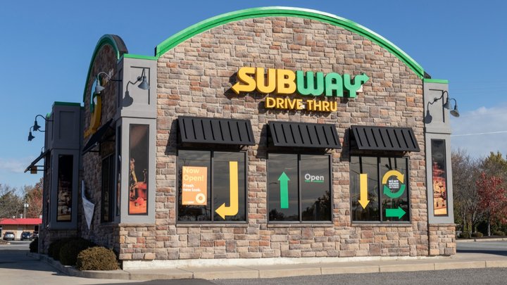 Subway debuts revamped catering program | QSR Web
